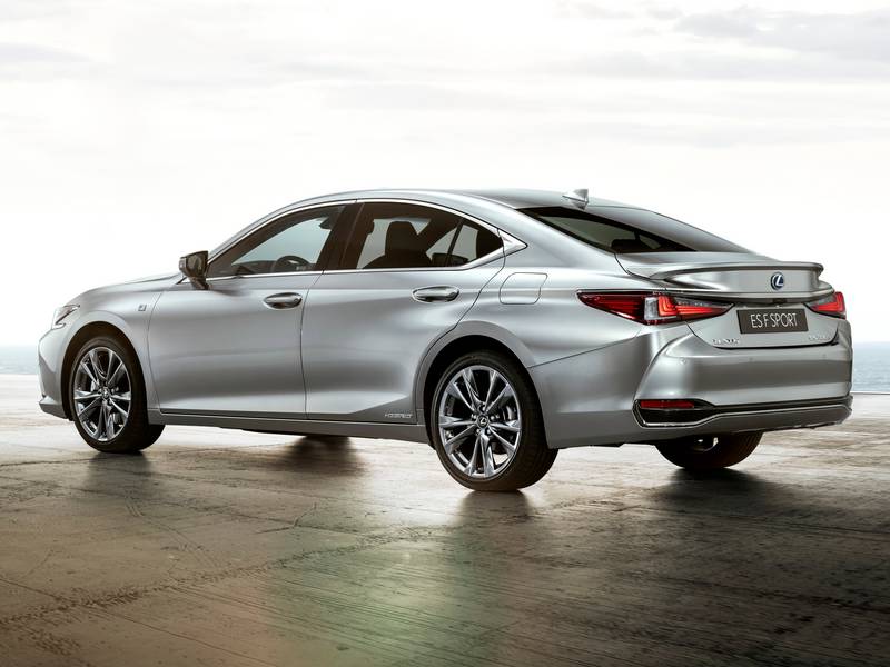 Lexus ES - Descubre todas las versiones disponibles | Lexus Madrid