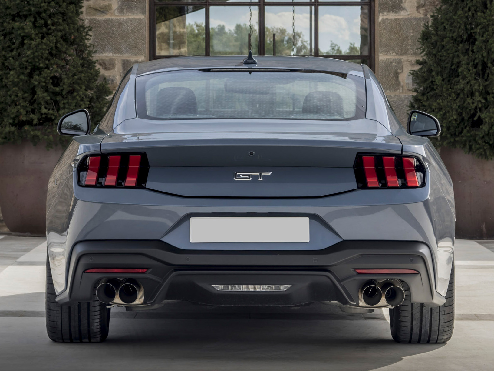 Ford Nouvelle Mustang Fastback neuve avec GGP Auto, concessionnaire ...