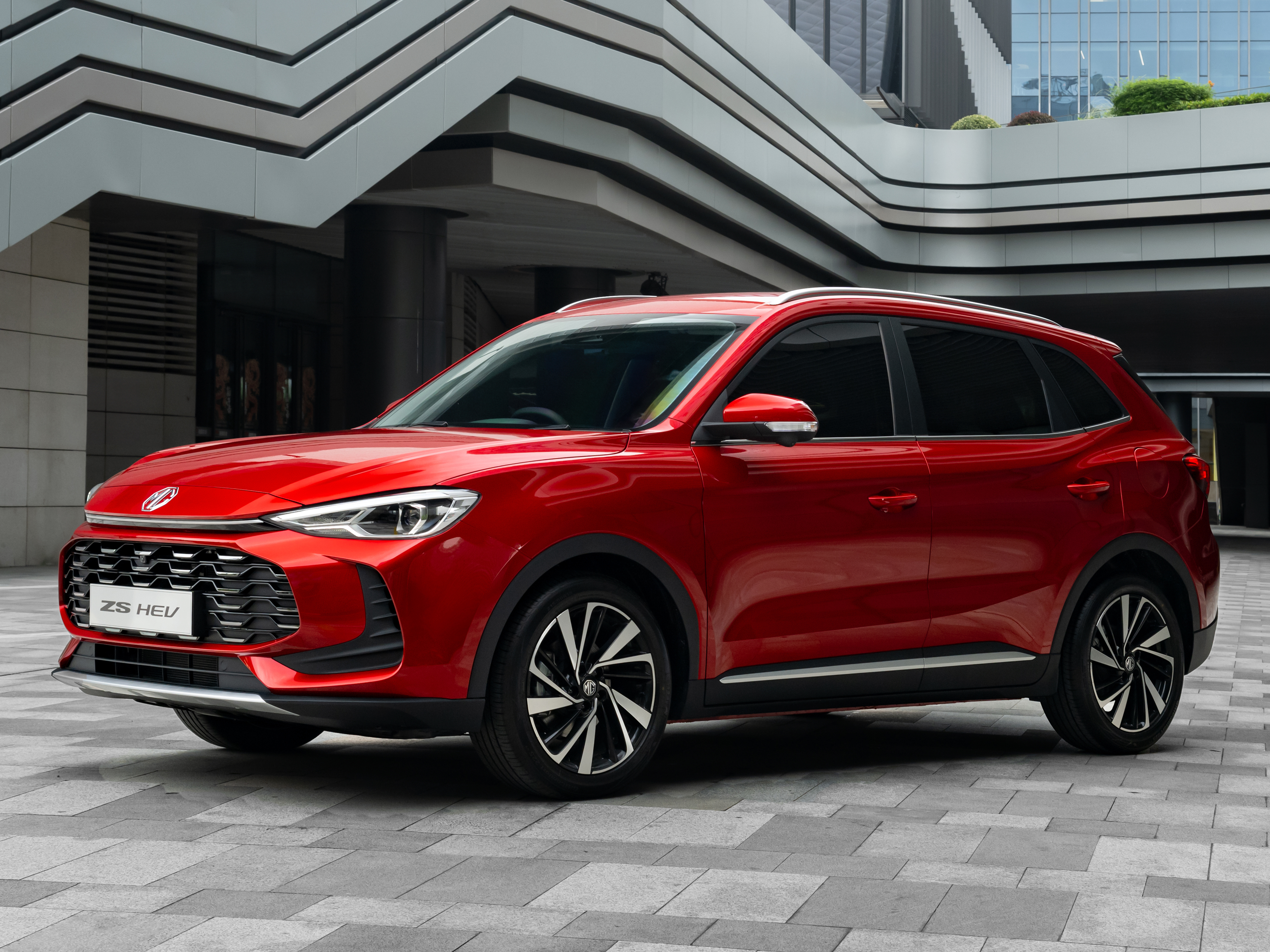 MG Nouveau ZS Hybrid+ | Suma