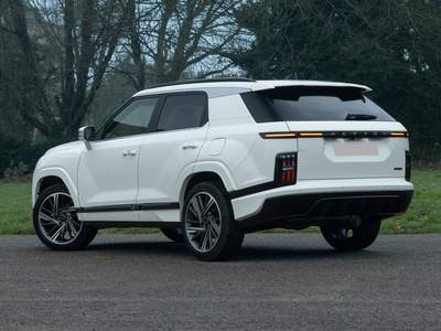 Pelloni Auto S.p.A., concessionaria ufficiale KGM, configura la tua ...