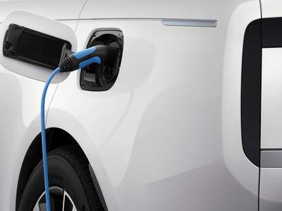 Nuova Sport Car, concessionaria ufficiale Land Rover, configura la tua ...