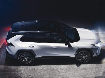 Gruppo Picca Automobili, concessionaria ufficiale Toyota, configura la ...