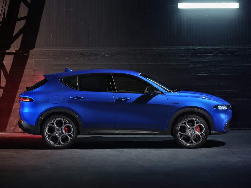 Auto Nuove Alfa Romeo Tonale mild-hybrid 1.5 160cv Hybrid TCT7 Sprint ...