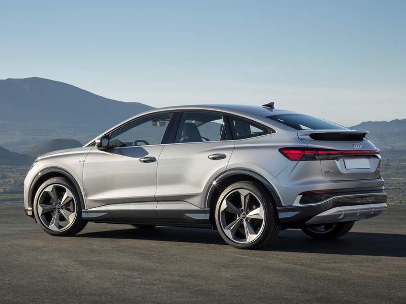 Auto Nuove Audi Q4 Sportback e-tron elettrico 45 e-tron quattro S line edition - Del Priore