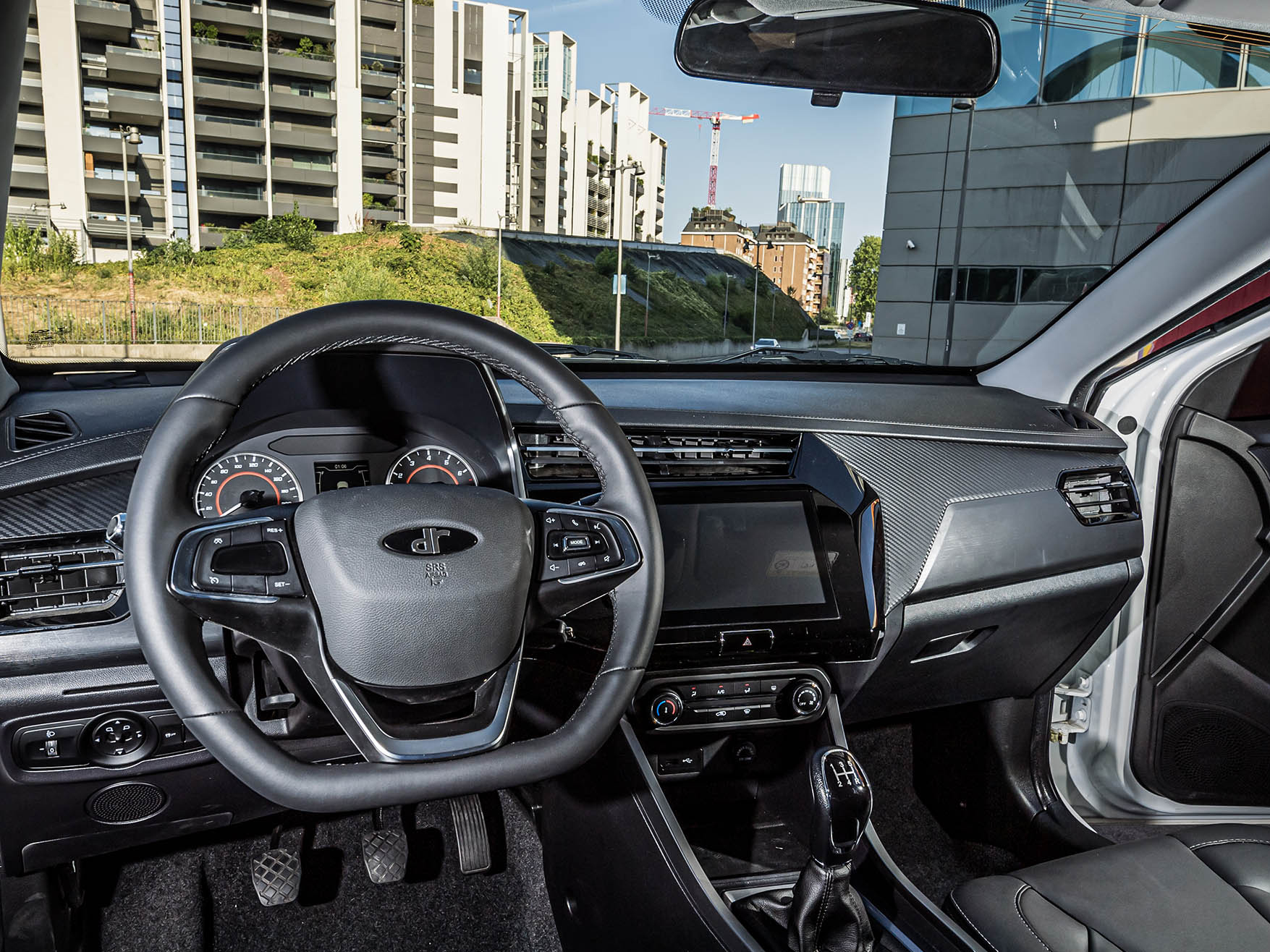 DR AUTOMOBILES DR 3.0 novità su Centralcar, concessionaria ufficiale DR AUTOMOBILES: offerte ...