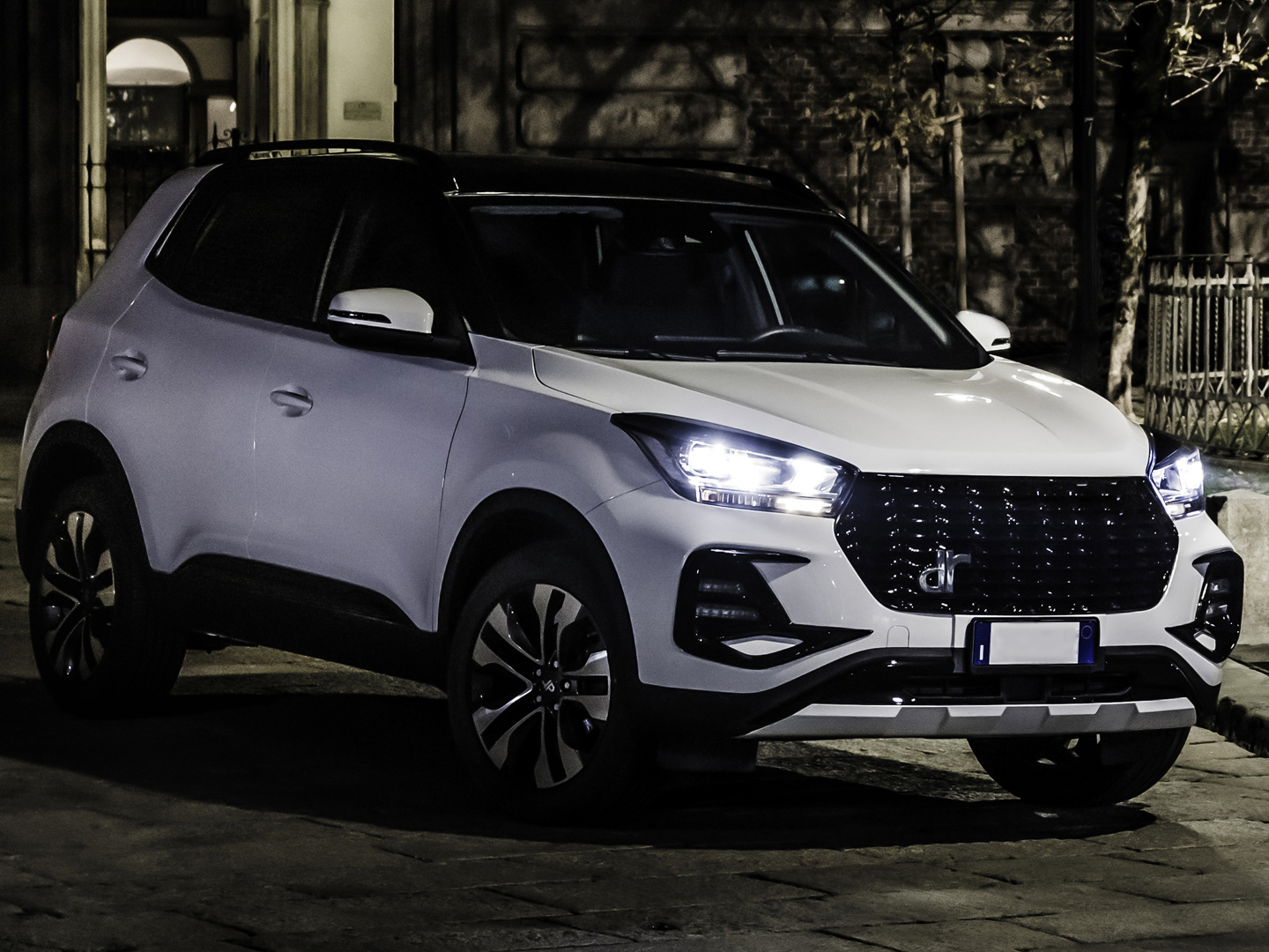 Gruppo Autosat, concessionaria ufficiale DR AUTOMOBILES, configura la ...