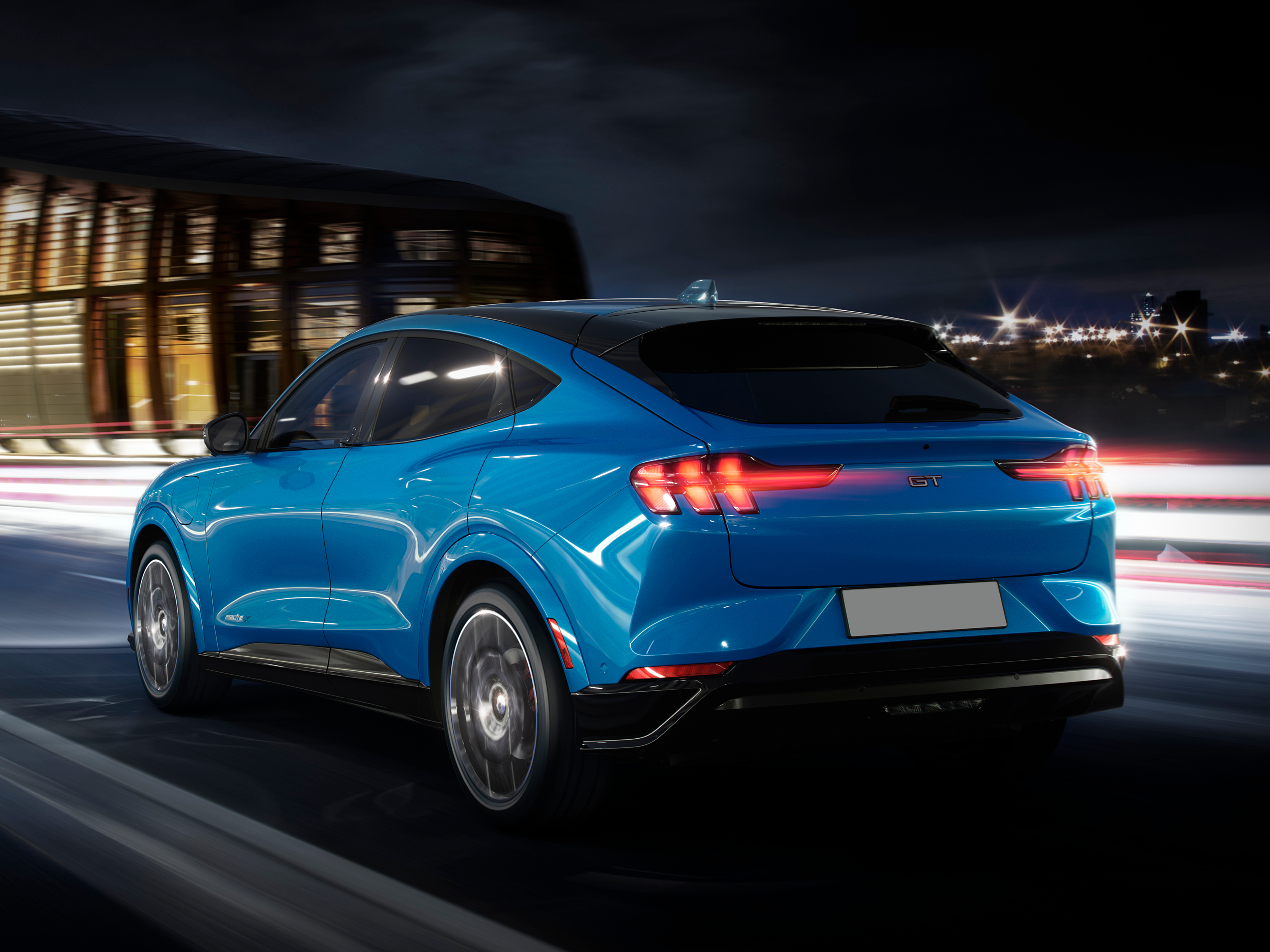 Ford Mustang Mach E novita su Gruppo Mar Auto concessionaria ufficiale Ford offerte promozioni e configuratore auto