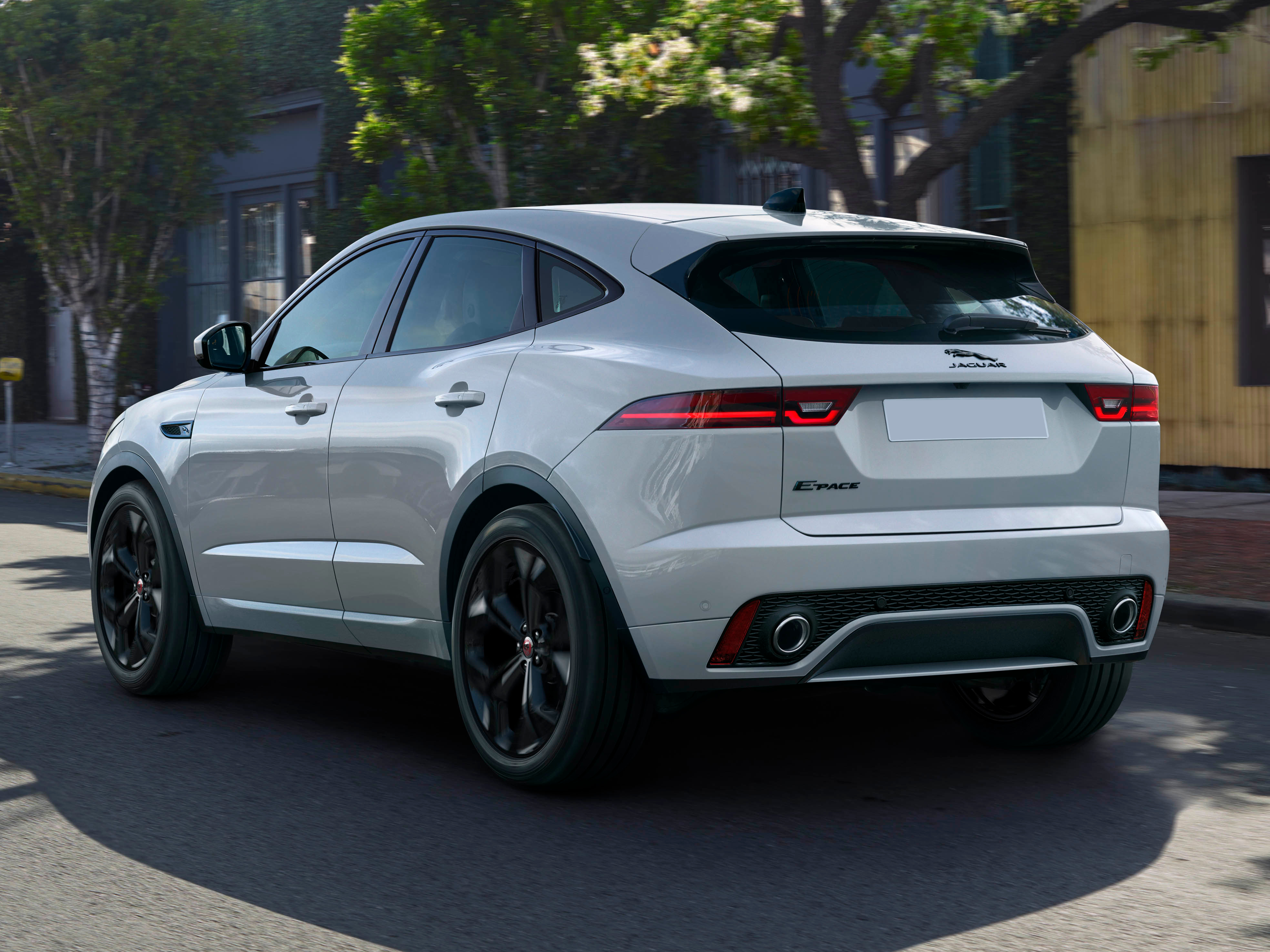 Suv e pace jaguar store