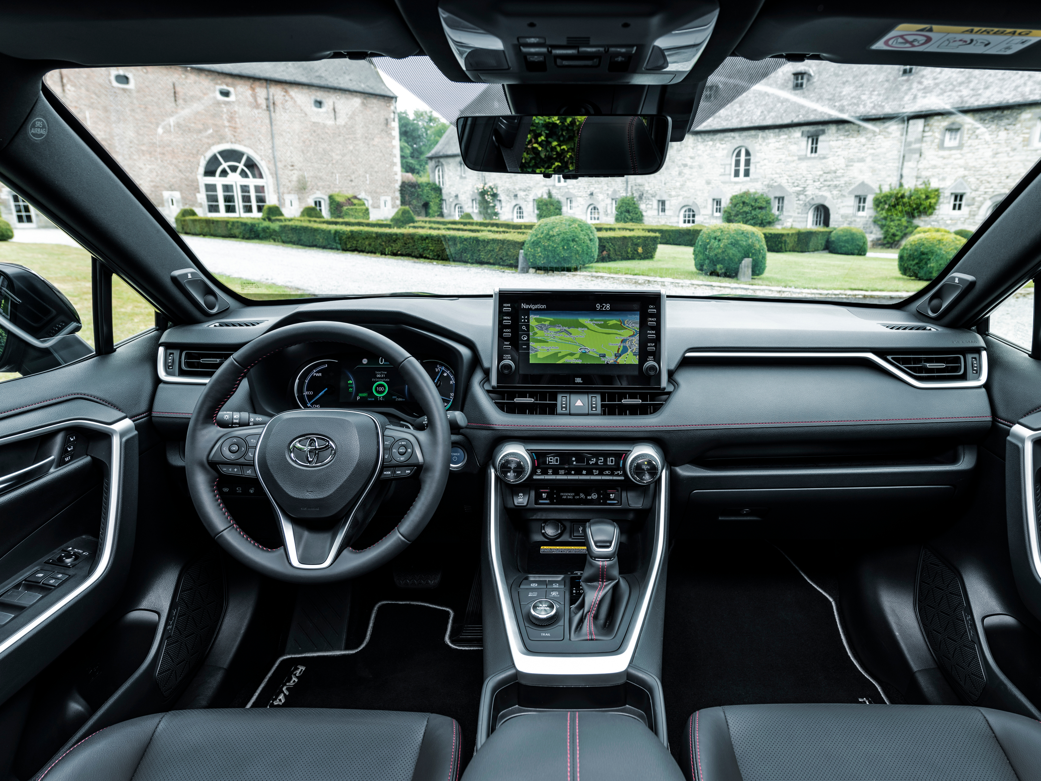 Gruppo Picca Automobili, concessionaria ufficiale Toyota, configura la ...