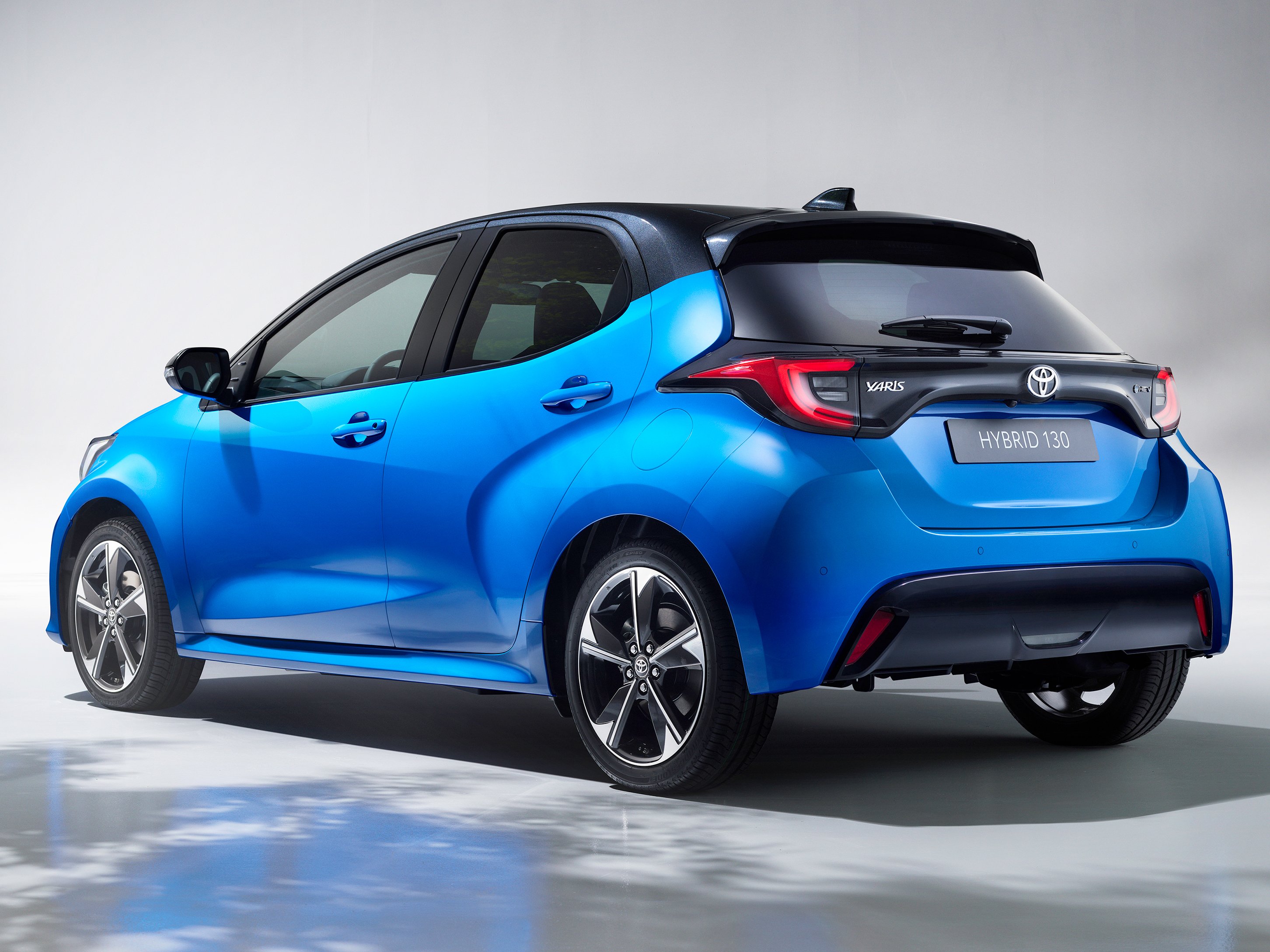 Da Sarco Toyota Yaris Hybrid