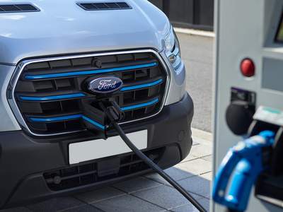 Official Ford dealership, configure your brand new LCV - Gruppo Picca ...