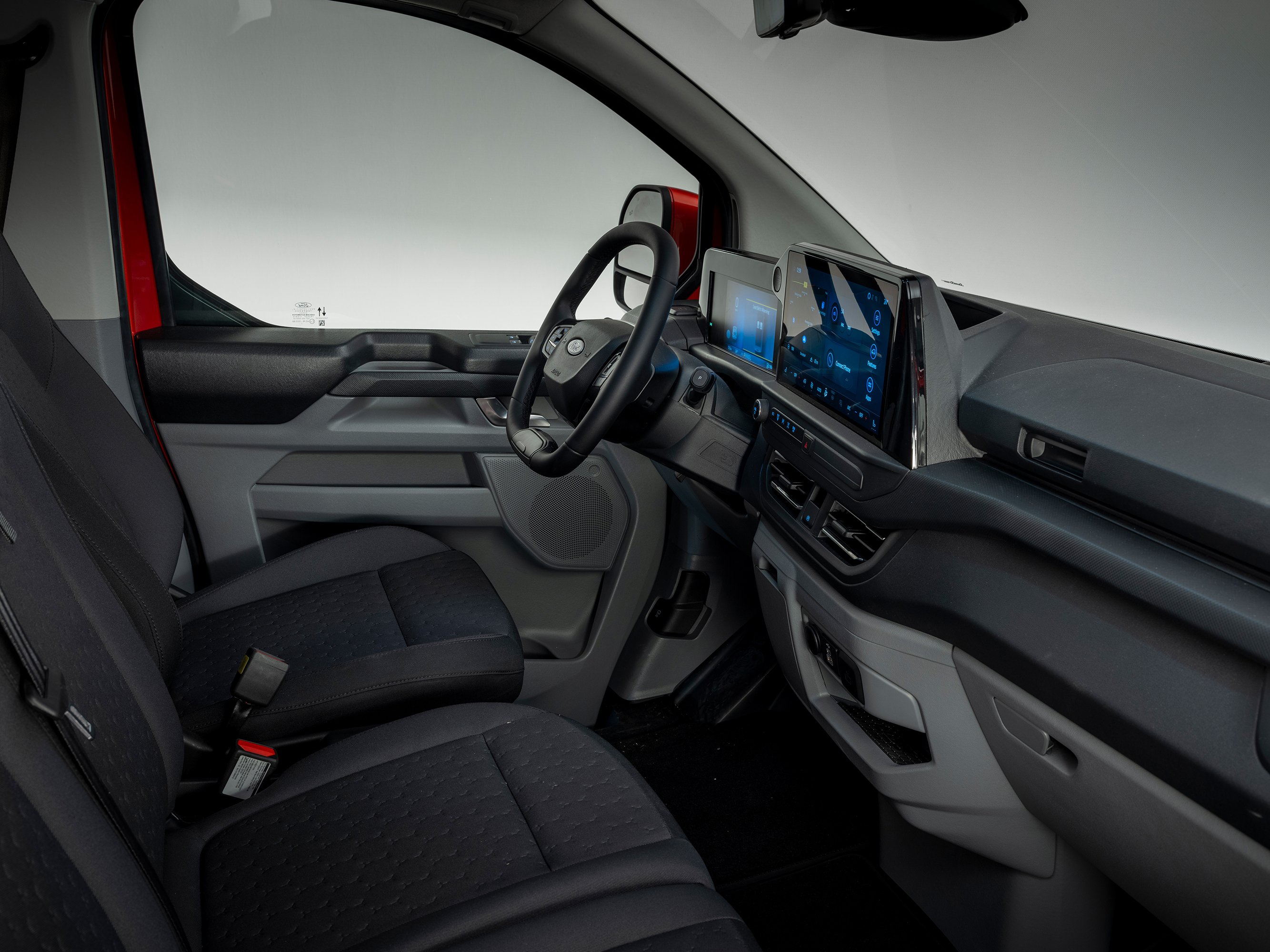 Ford Nuovo Transit Custom nuovo su Area Mobility , concessionario ...